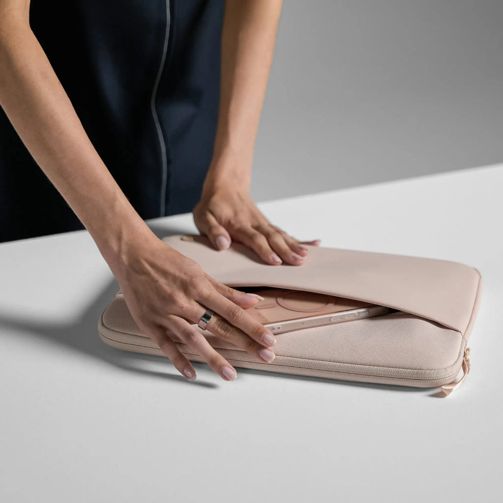 Laptop Sleeves - Incase.com