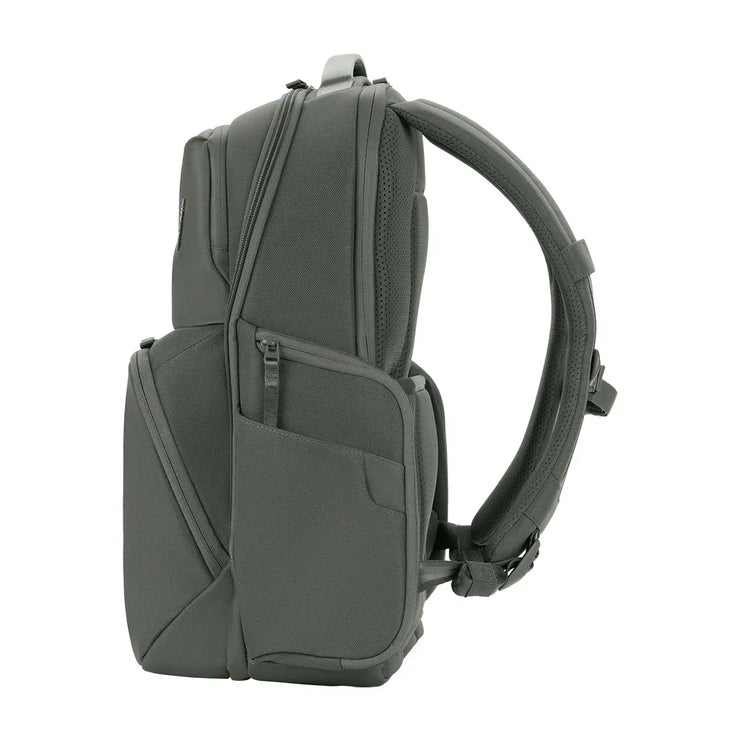 A.R.C. Commuter Pack – Incase.com